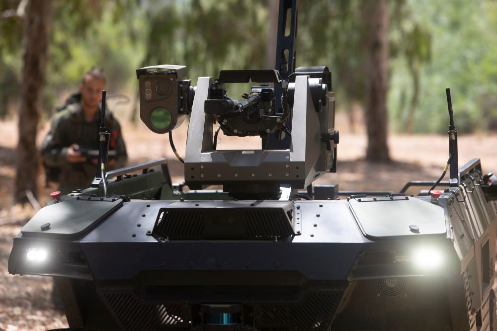 Israeli Firm Unveils Remote-controlled Armed Robot To Patrol Battle ...