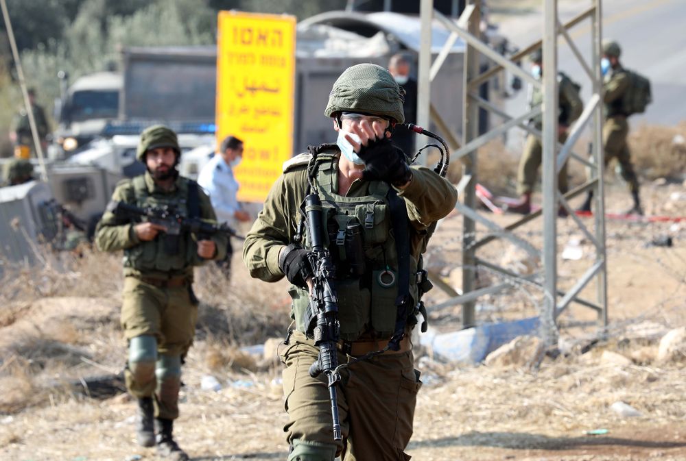 IDF Troops Raid West Bank Village Over Jerusalem Shooting Attack - i24NEWS