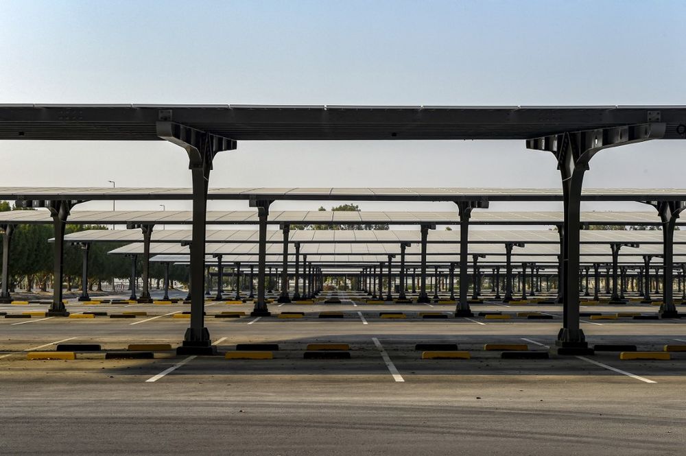 Bahrain Signs Solar Park Project Deal, Part Of Its Renewable Energy ...
