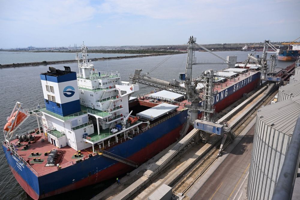 Ukraine Considers New Black Sea Corridor For Grain Shipments - i24NEWS