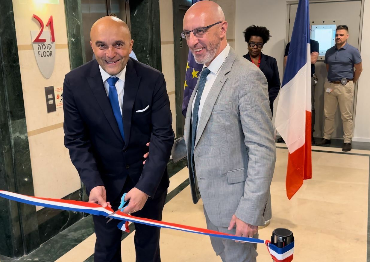 Le Consul Général De France À Tel-Aviv Inaugure Ses Nouveaux Locaux ...