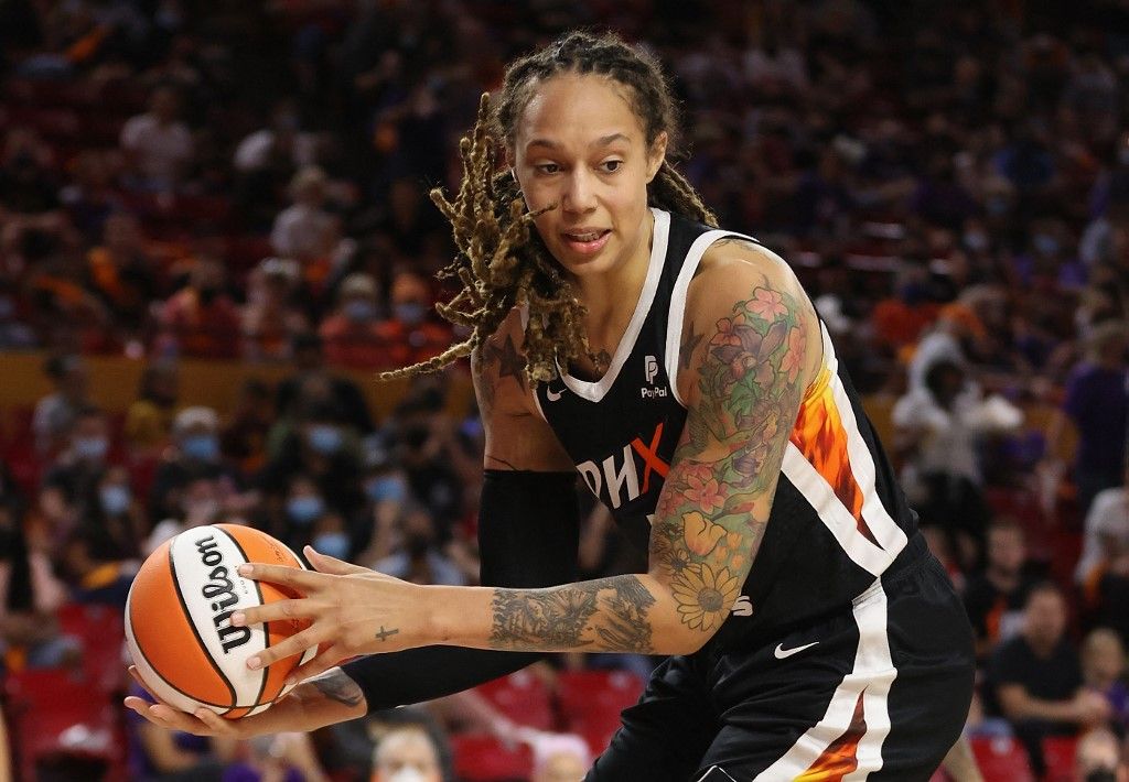 US Basketball Star Held In Russia For Alleged Drug Smuggling - i24NEWS