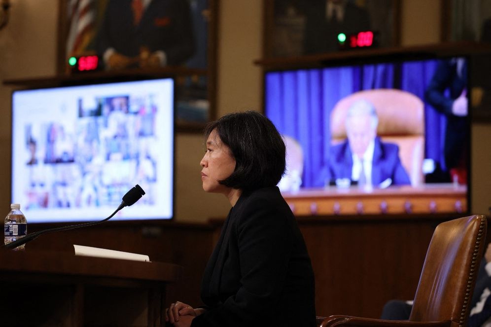 Experts Clamor For More Details On New US-China Trade Plan - i24NEWS